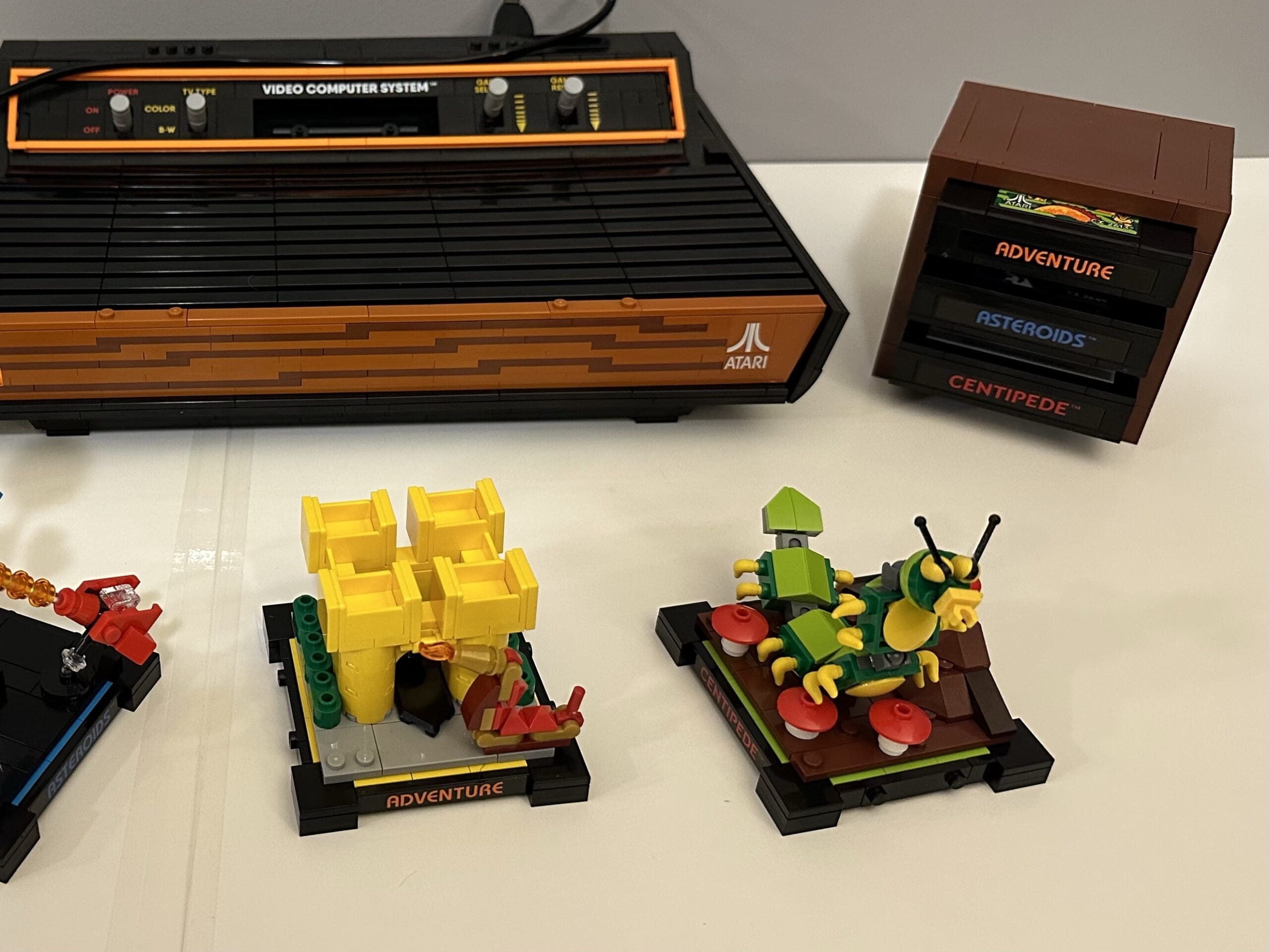 LEGO Icons - Atari 2600 - Review - The Brick Stand
